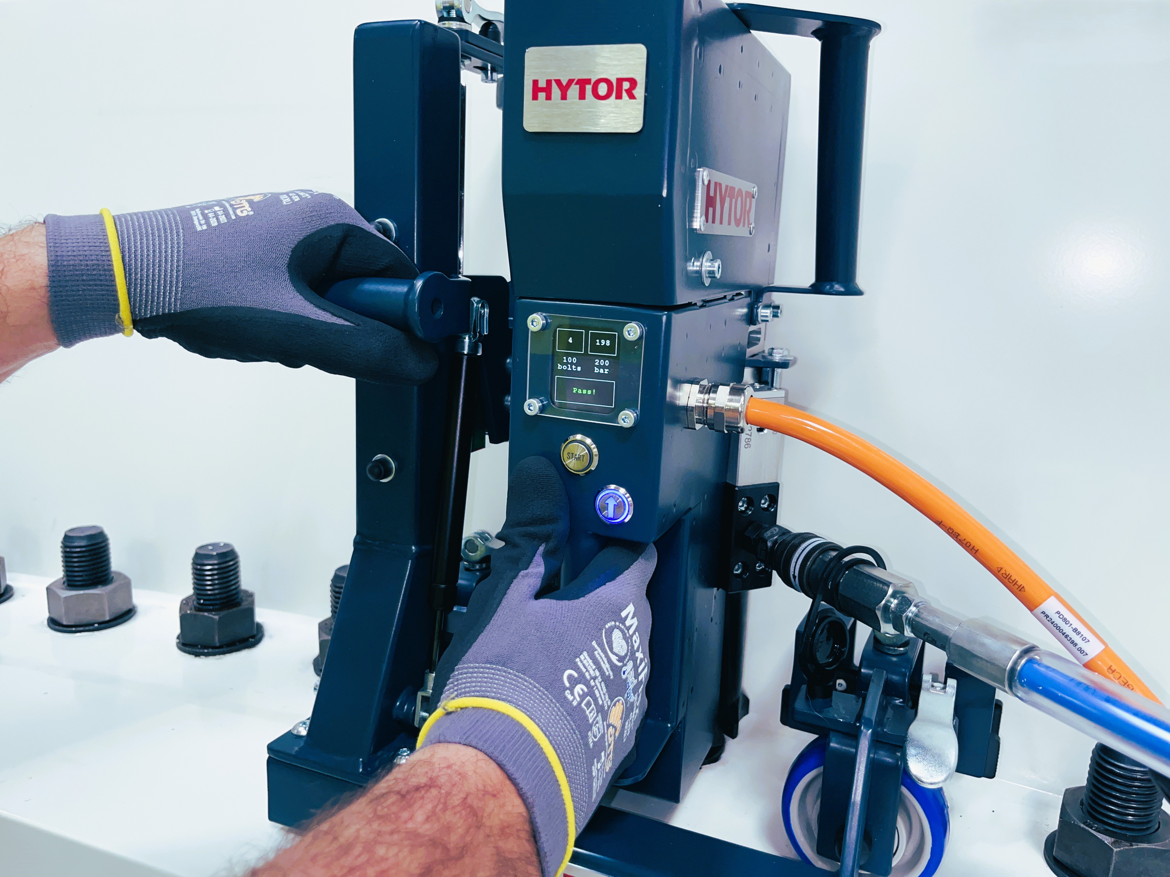 SMART Tensioner – Precision & safety for bolt tensioning | HYTOR